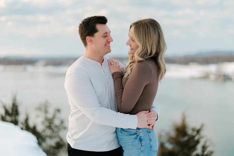 A Snowy Surprise: Devin & Genevieve’s Magical Proposal at Hermann Hill ...