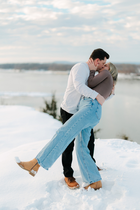 A Snowy Surprise: Devin & Genevieve’s Magical Proposal at Hermann Hill ...